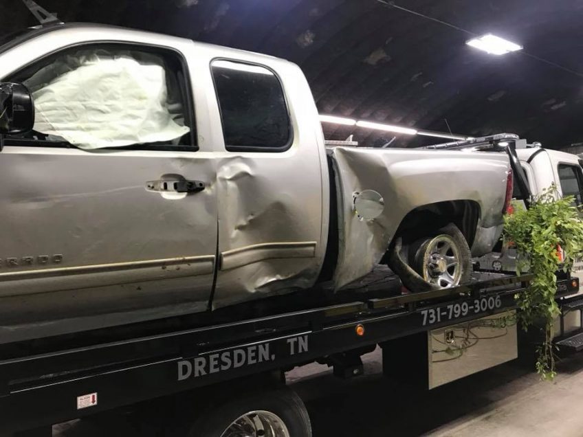 Towing Wrecked Truck - Triple J Truck Repair & Towing
